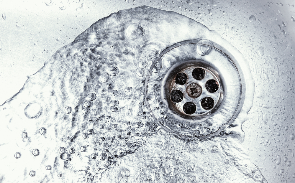 How to Spot Early Signs of Drainage Problems